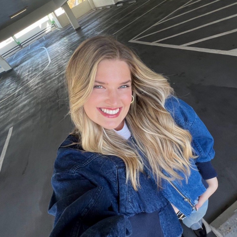 Hannah Roeloffs (@hannahroeloffs) | Snapchat Stories, Spotlight & Lenses