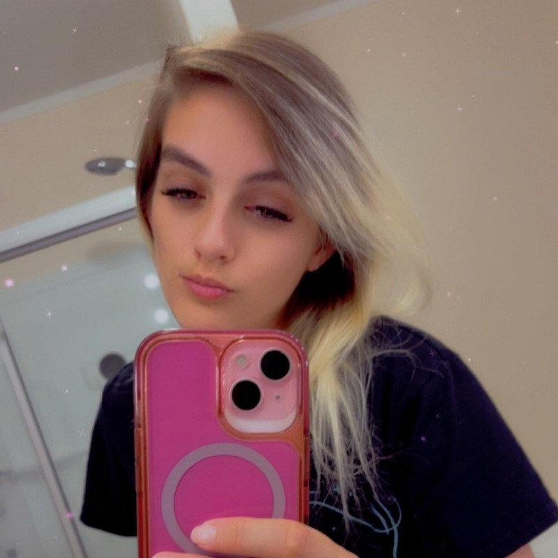 🌻Harmony Jade🍍 (@harmzz912) | Snapchat Stories, Spotlight & Lenses