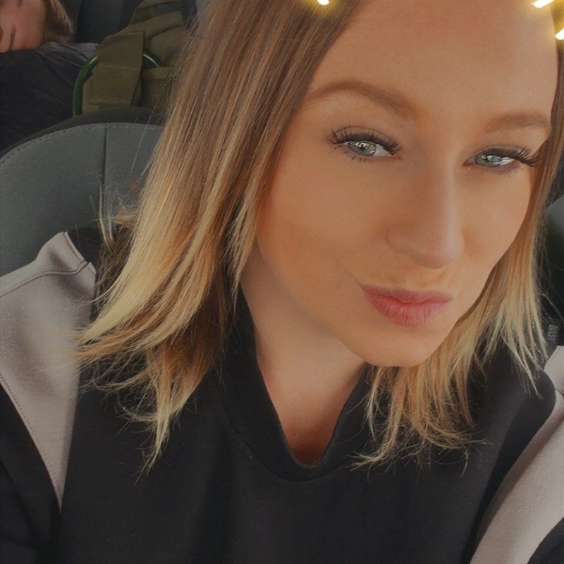 Chantel Harpell (@harpell26) | Snapchat Stories, Spotlight & Lenses