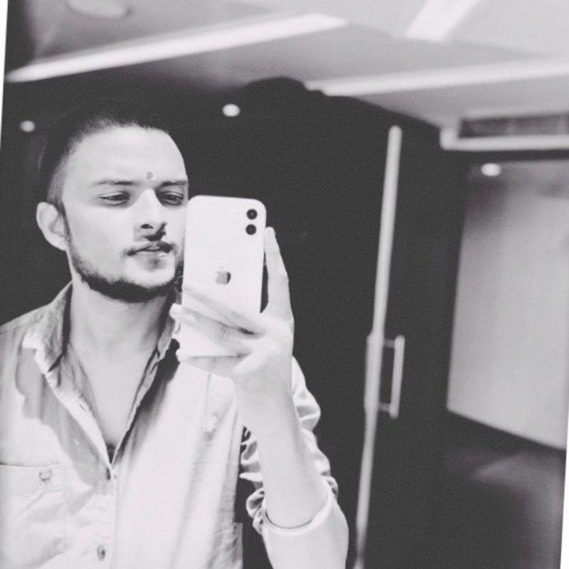 𝐇𝐀𝐑𝐒𝐇𝐈𝐓 𝐒𝐇𝐔𝐊𝐋𝐀 (@harshitt.91) | Snapchat Stories, Spotlight & Lenses