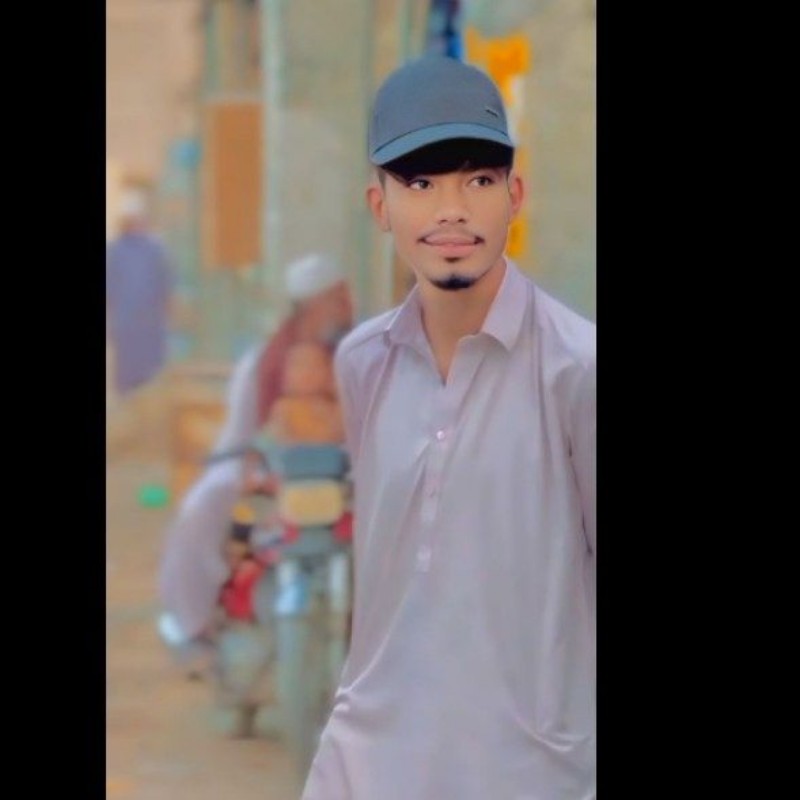 Haseeb Raaz ⚜️ (@haseebraazr) | Snapchat Stories, Spotlight & Lenses