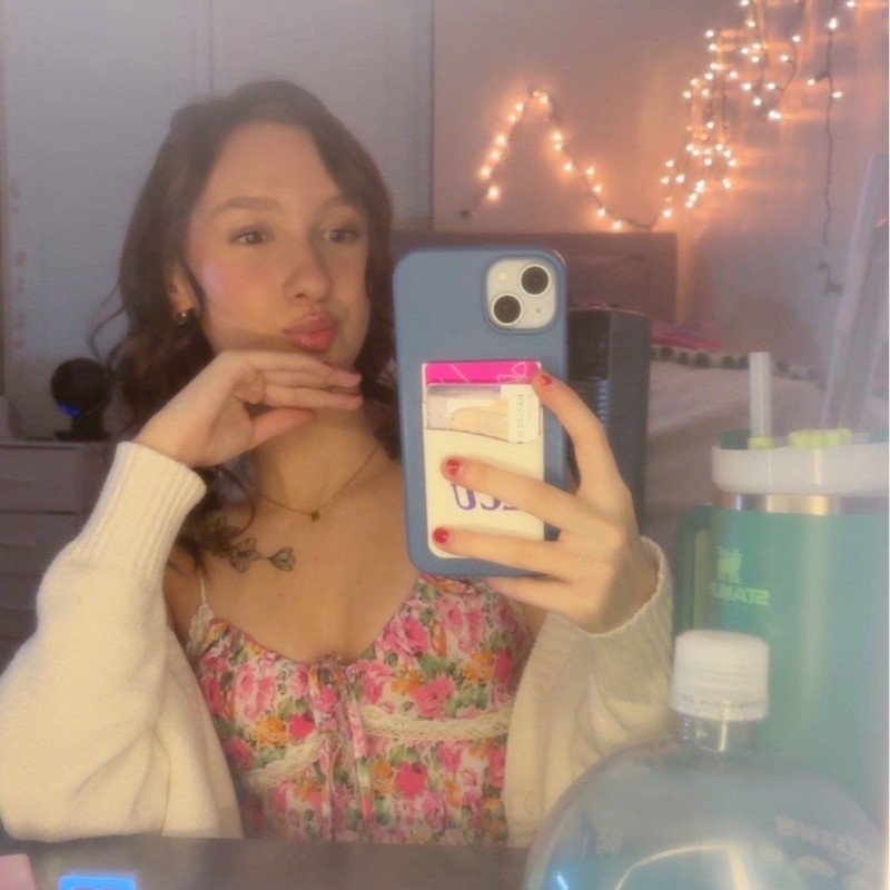 Haylee Murray (@haylee.dianm) | Snapchat Stories, Spotlight & Lenses