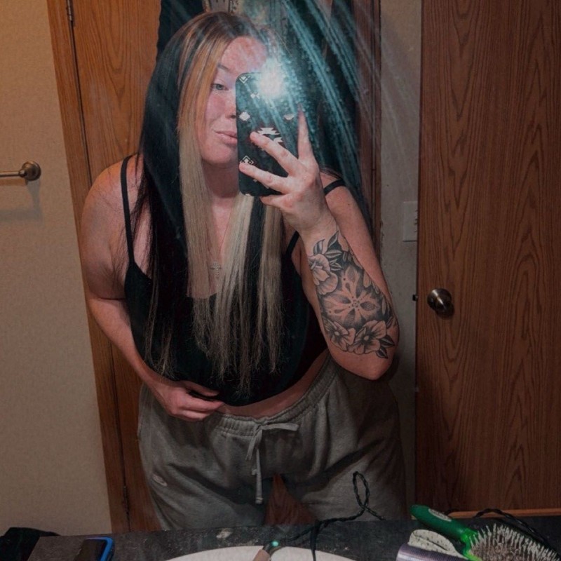 Hazel🤍 (@hazel-leonard) | Snapchat Stories, Spotlight & Lenses