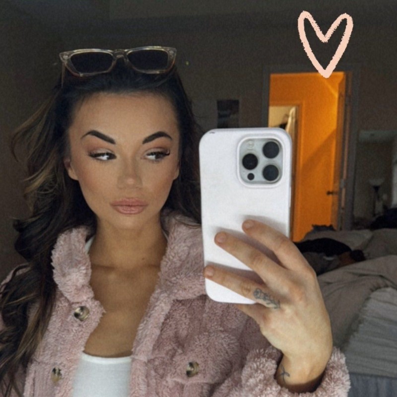 hanna 🤍 (@hboathout1) | Snapchat Stories, Spotlight & Lenses