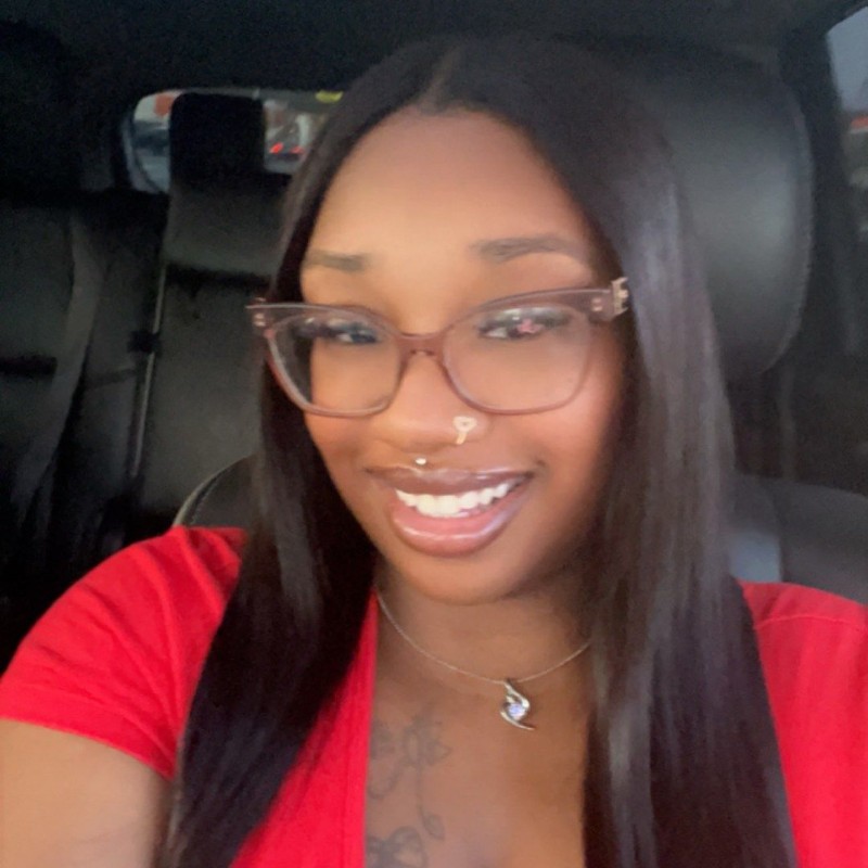 PrettyBrown 🦋 (@heat_nomiami) | Snapchat Stories, Spotlight & Lenses