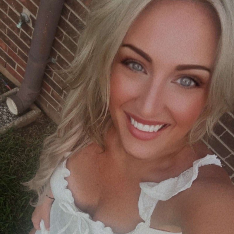 🌸💕Hⲉά𝐭𝓱ᶓᵣάɳɳ-💕🌸 (@heatherann_ky) | Snapchat Stories, Spotlight & Lenses