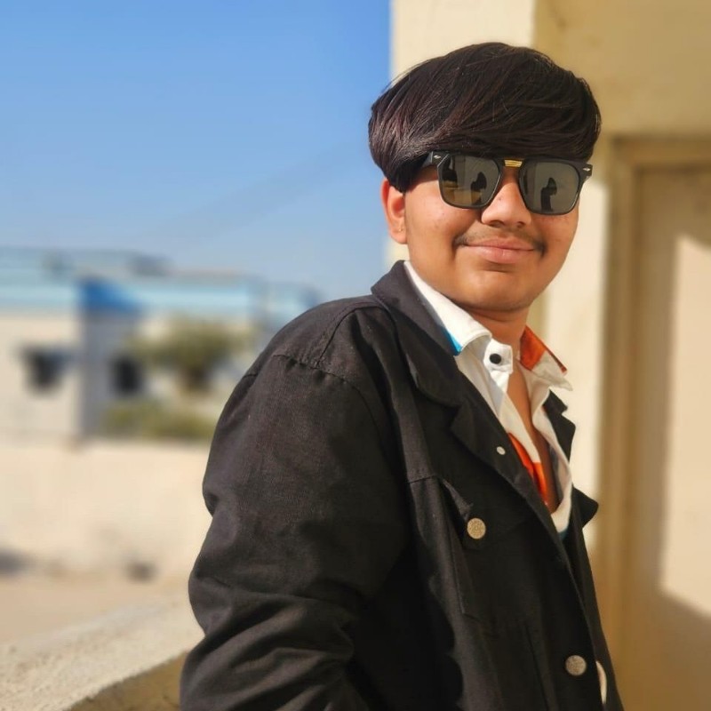 Heet Patel (@heetpatel00052) | Snapchat Stories, Spotlight & Lenses