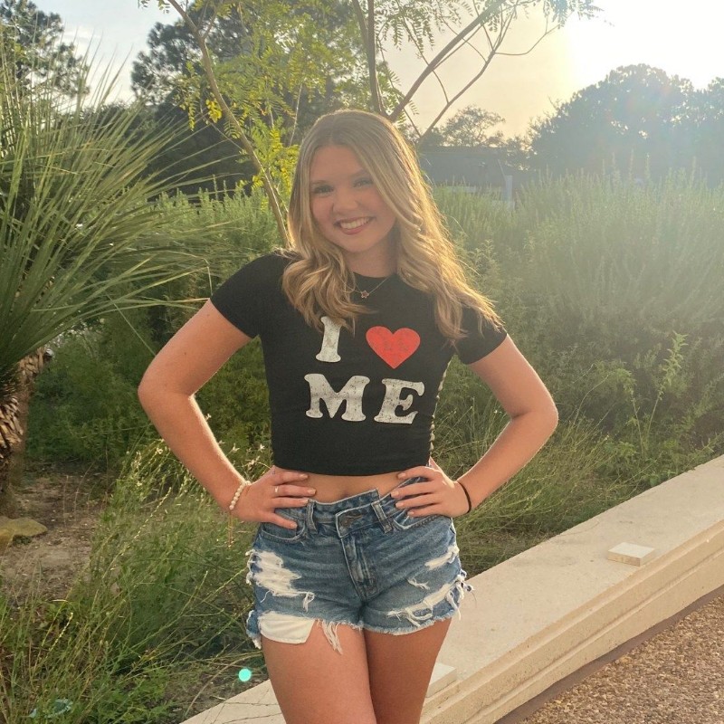 heidi broussard (@heidi_sue06) | Snapchat Stories, Spotlight & Lenses