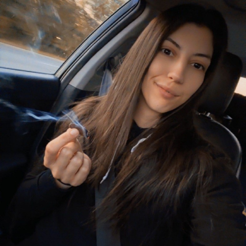 ItsJess🫶🏻 (@helseljess) | Snapchat Stories, Spotlight & Lenses