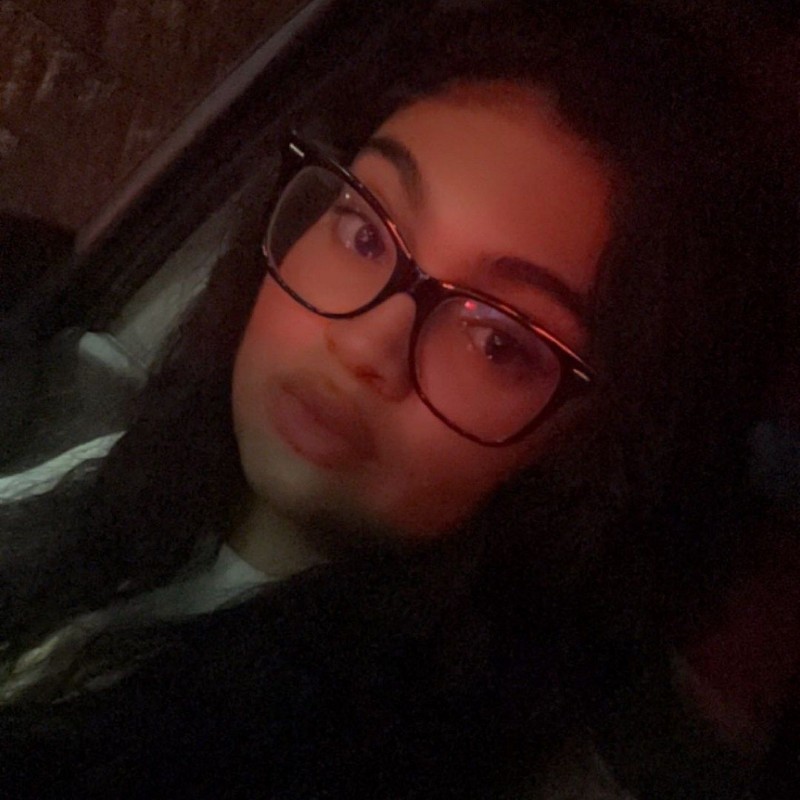 Maria 💛 (@heluvzmariaa) | Snapchat Stories, Spotlight & Lenses