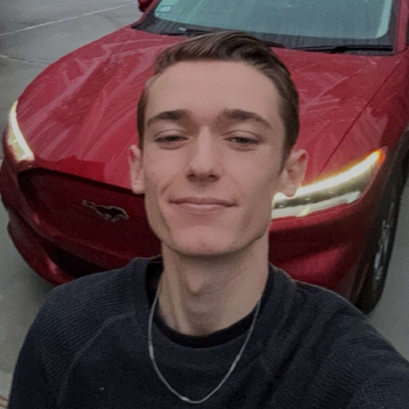 Henry (@henry-larson) | Snapchat Stories, Spotlight & Lenses