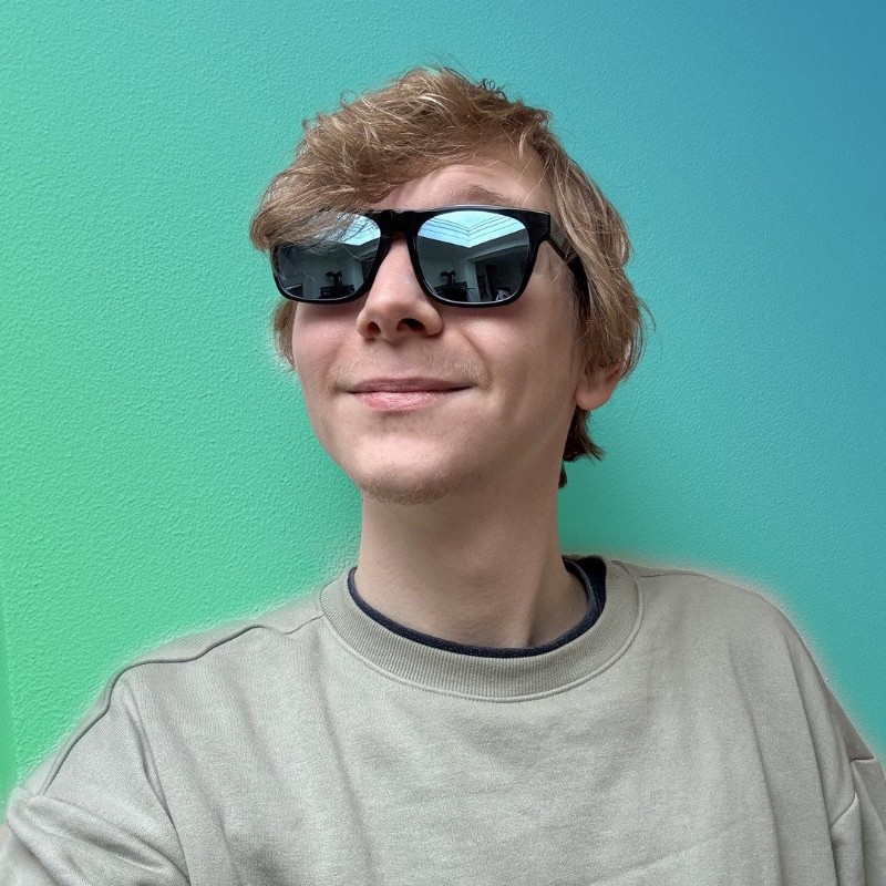 Ryan (@henryanand) | Snapchat Stories, Spotlight & Lenses