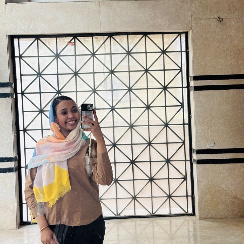 Hiba Faris (@hiba_f6919) | Snapchat Stories, Spotlight & Lenses