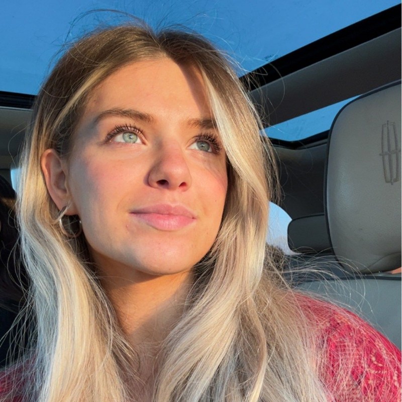heidi nichols (@hihi1163) | Snapchat Stories, Spotlight & Lenses