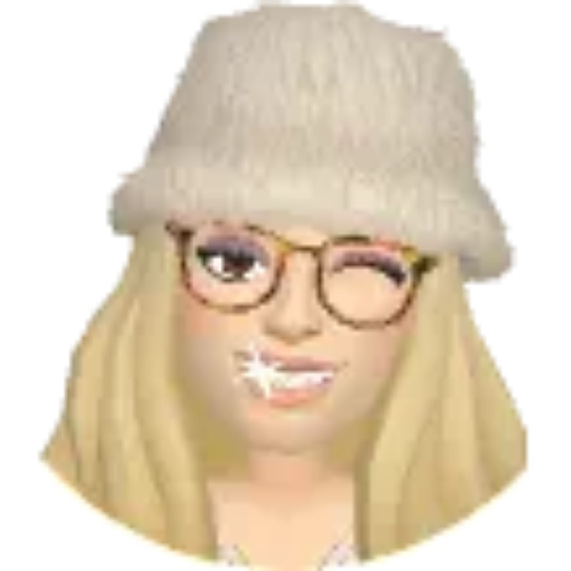 Hillary Englewood (@hillaryenglewoo) | Snapchat Stories, Spotlight & Lenses