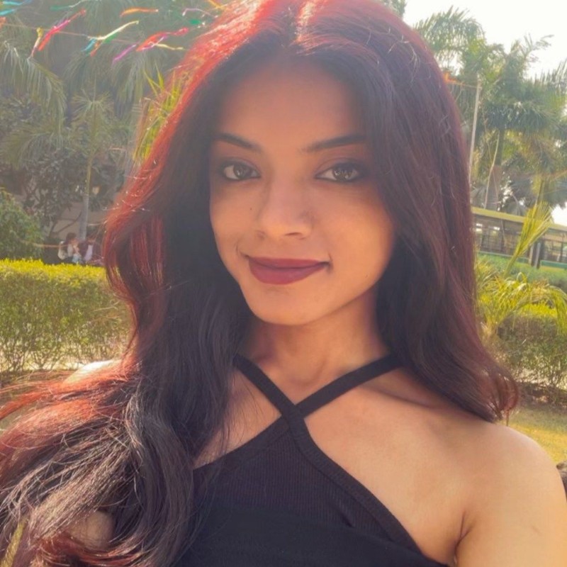 Hitarthi (@hitarthi78) | Snapchat Stories, Spotlight & Lenses