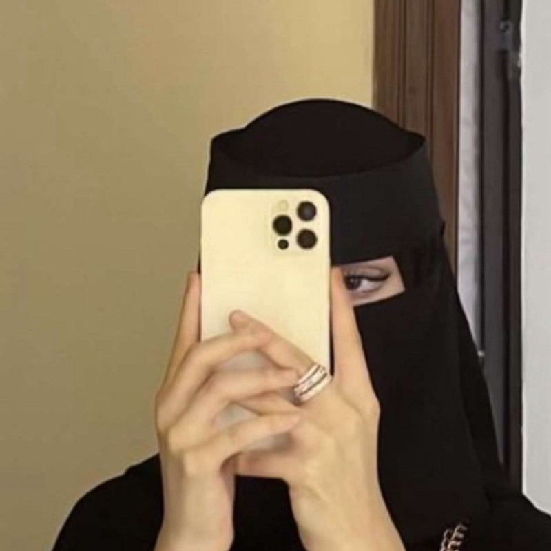 H🩶 ‏🍯 (@hloo_2o2o) | Snapchat Stories, Spotlight & Lenses