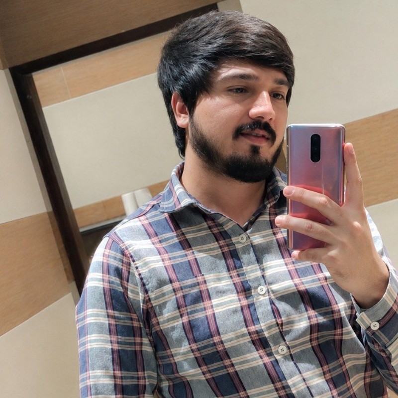 🔥MeHaR HaMzA Na€€m🔥 (@hnaeem733) | Snapchat Stories, Spotlight & Lenses