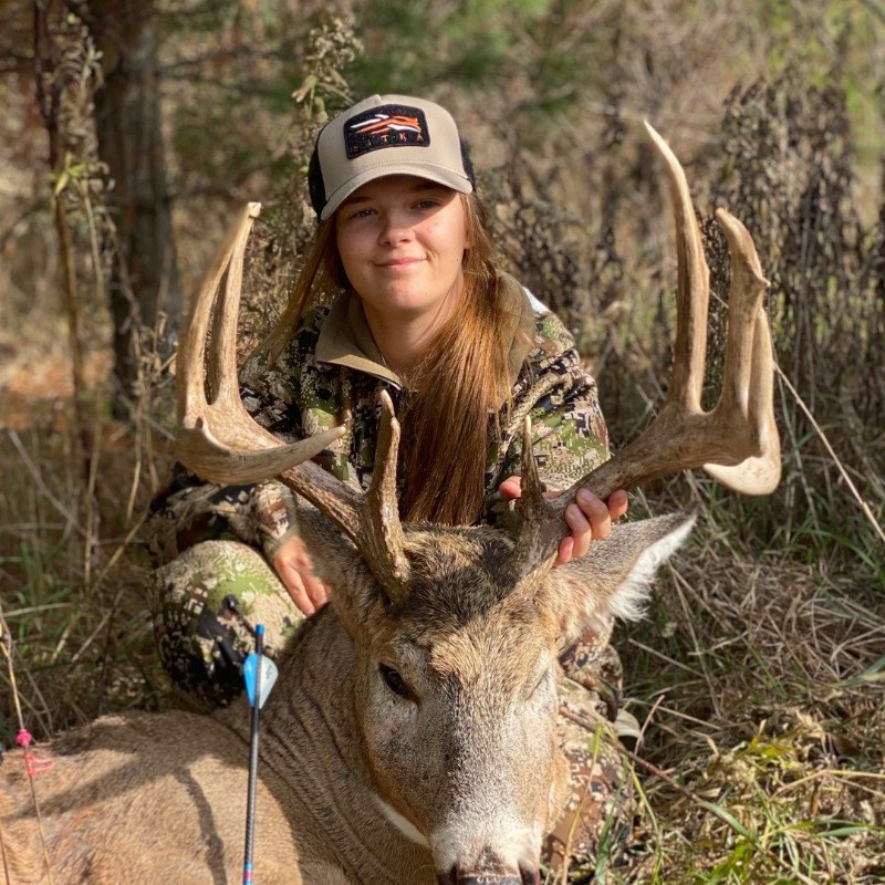 Holly Hatton🦌 (@hollyhatton04) | Snapchat Stories, Spotlight & Lenses