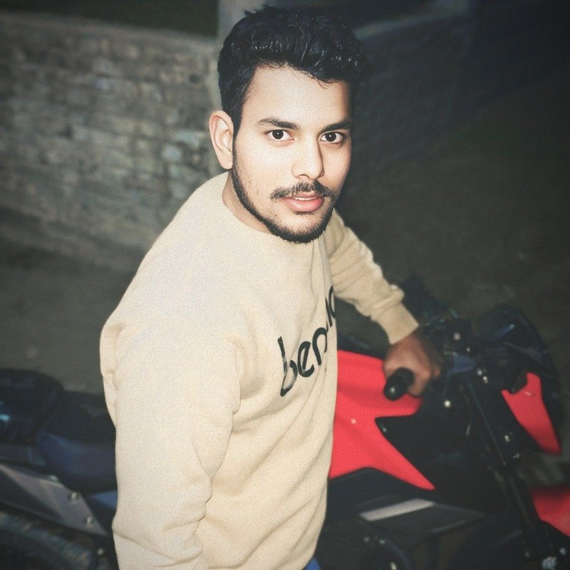 Nehal Chaudhary (@honest_nehal) | Snapchat Verhalen, Spotlight en Lenzen
