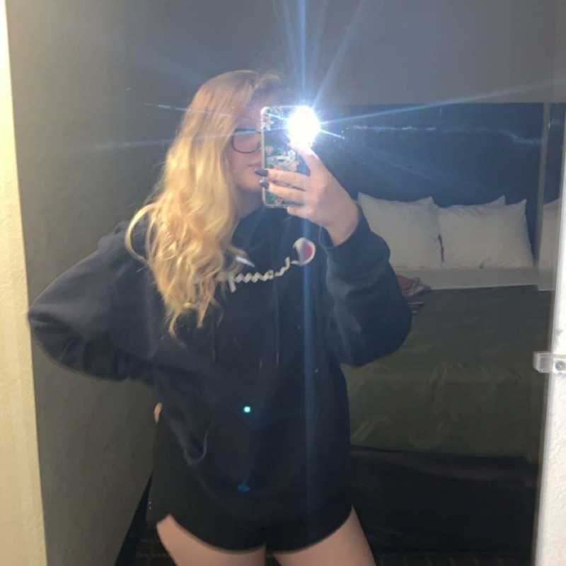 Natalie 😮‍💨💕 (@hood_natalie) | Snapchat Stories, Spotlight & Lenses