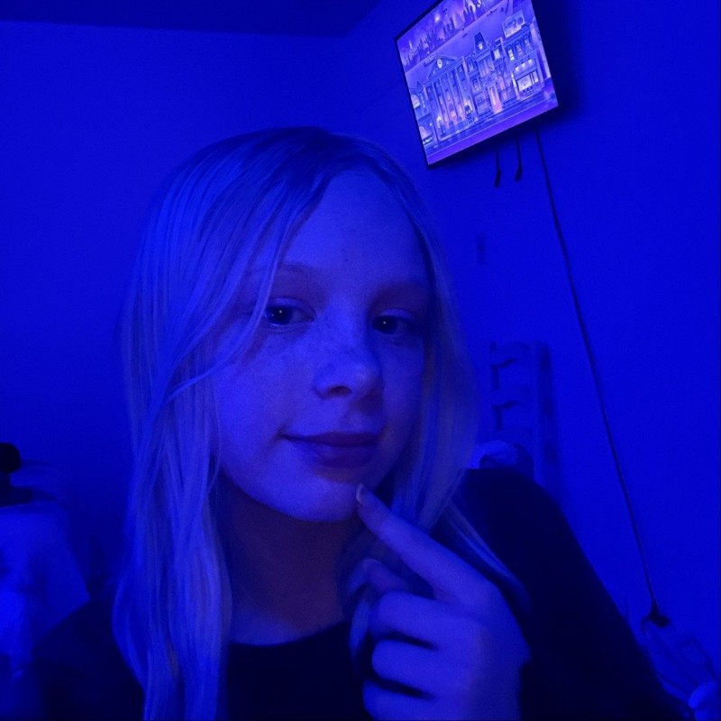 H? (@hope20251484) | Snapchat Stories, Spotlight & Lenses