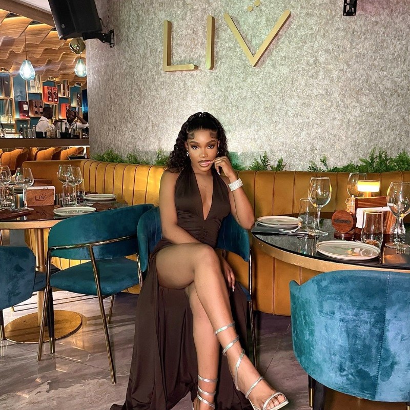 Big Vee🤍💸 (@hotgyalvee) | Snapchat Stories, Spotlight & Lenses