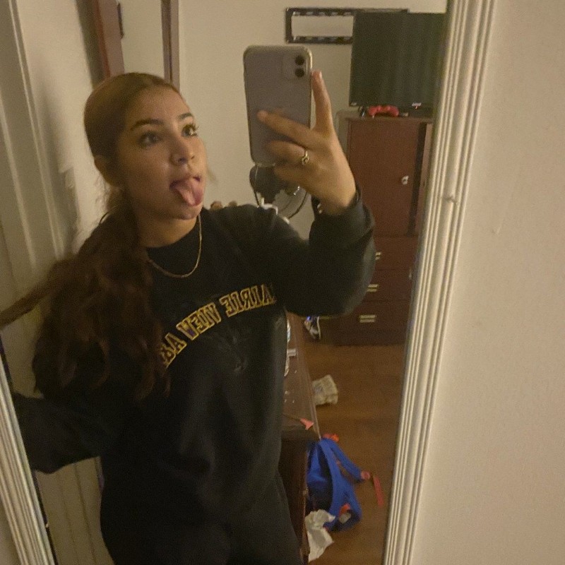 natalie (@htx-nat) | Snapchat Stories, Spotlight & Lenses