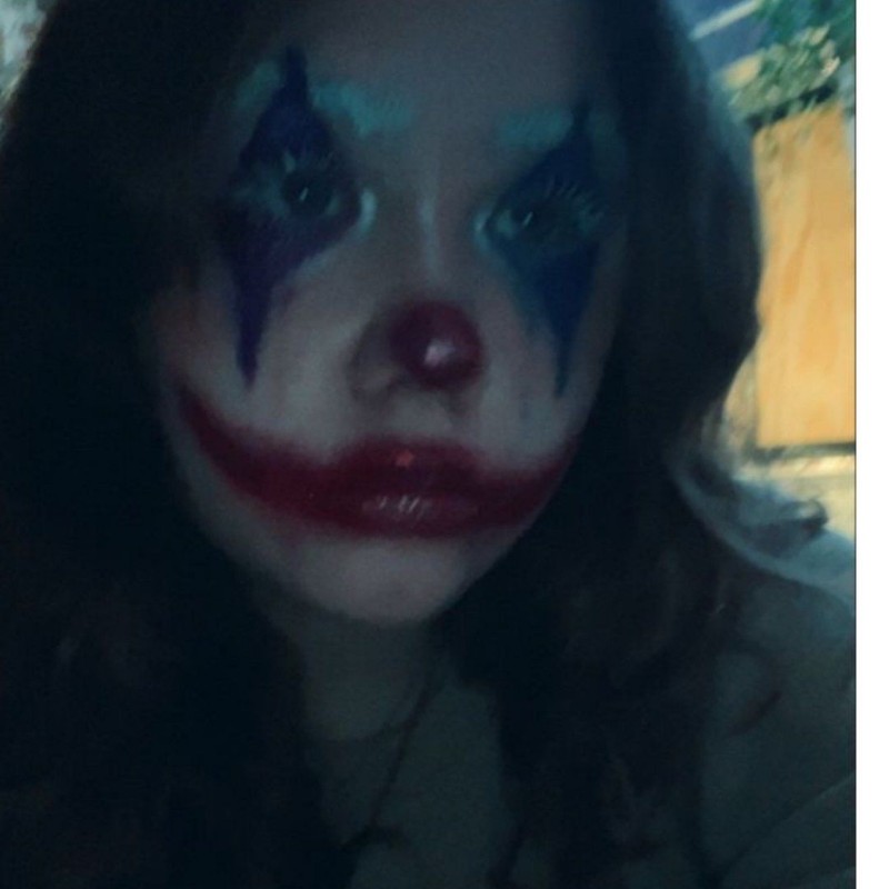 @hugs4everyone00) | Snapchat Stories, Spotlight & Lenses