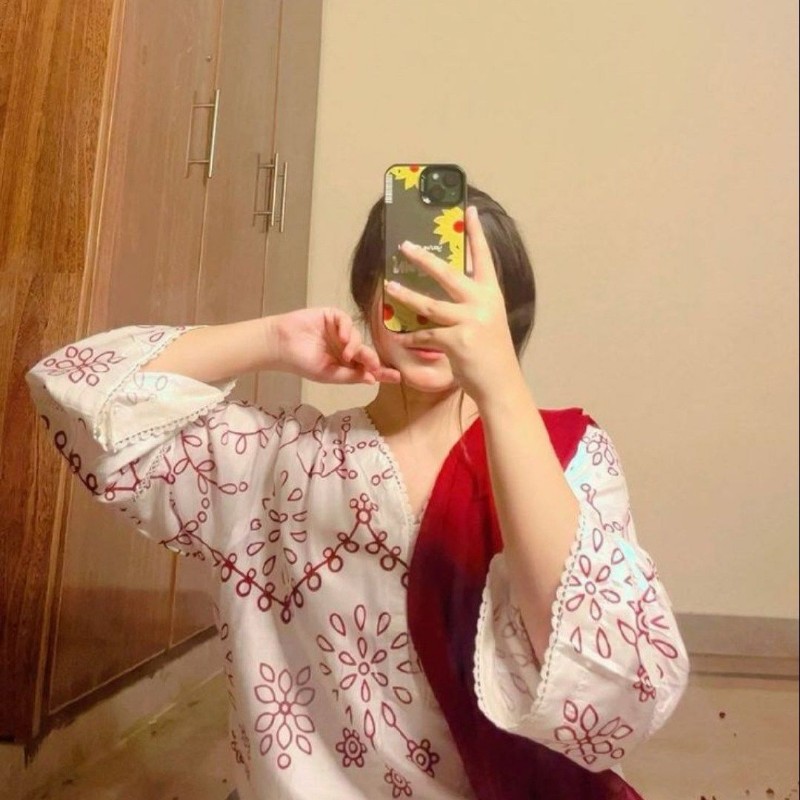 Humaira Syed (@humaira20238389) | Snapchat Stories, Spotlight & Lenses