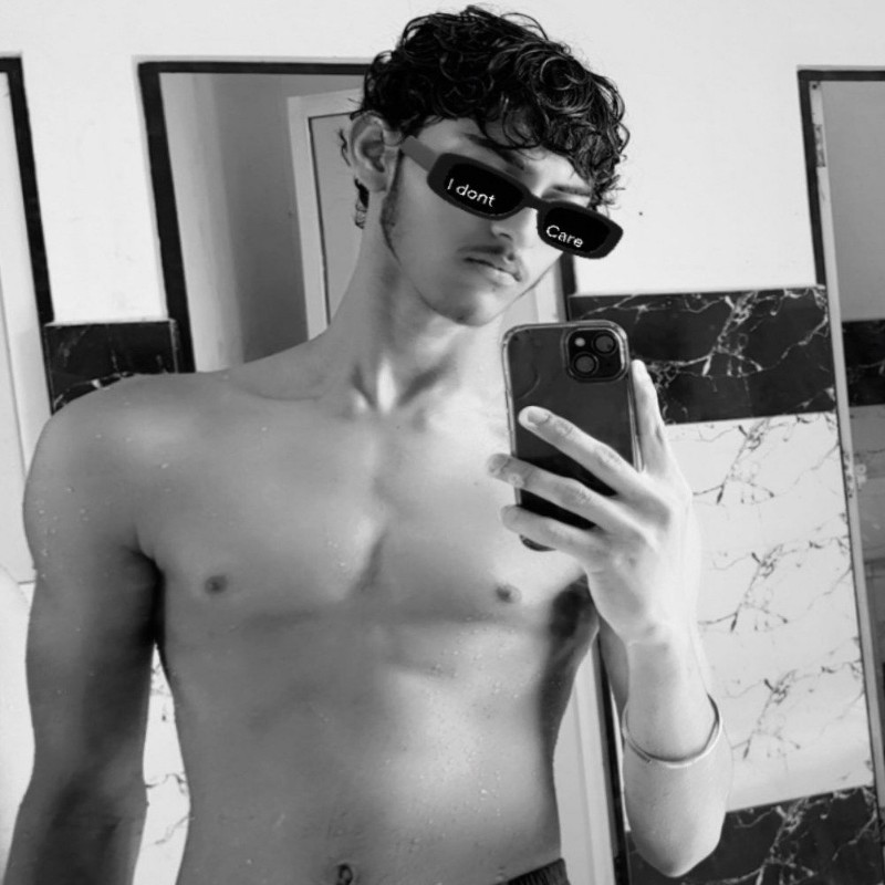 Yash Rathee (@hunnyrathi23) | Snapchat Stories, Spotlight & Lenses