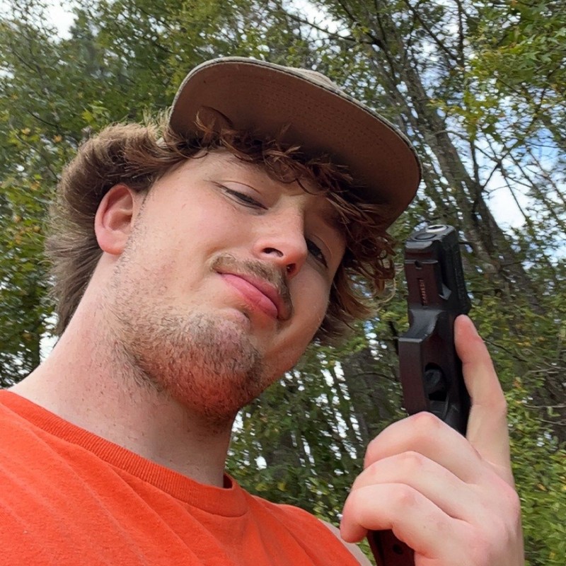 Hunter Smith (@huntersmith.tf) | Snapchat Stories, Spotlight & Lenses