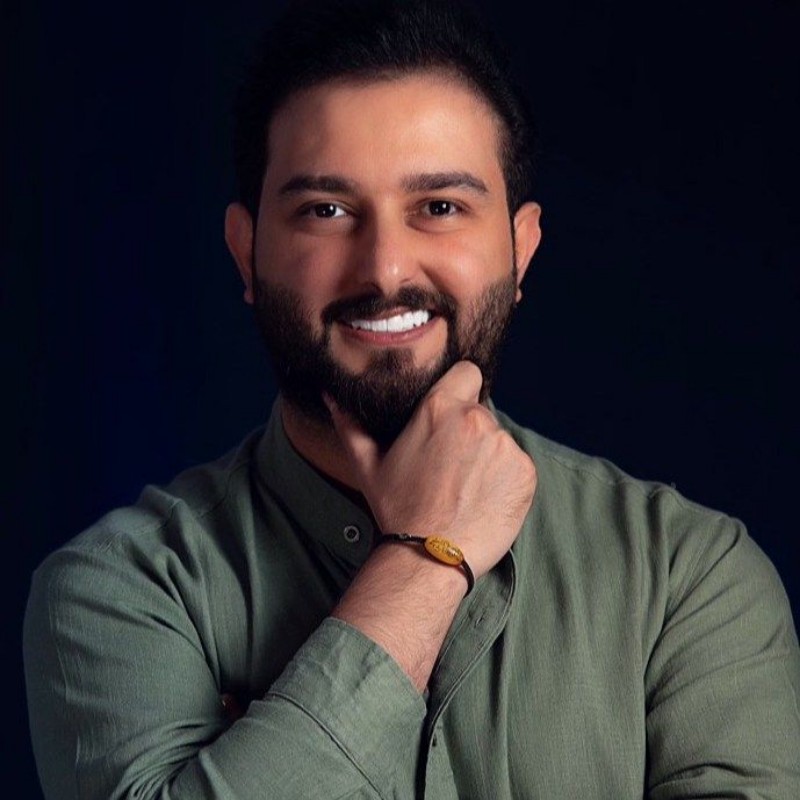 حسين الطائي في دبي 🇦🇪 (@hussain_altaie) | Snapchat Stories, Spotlight & Lenses