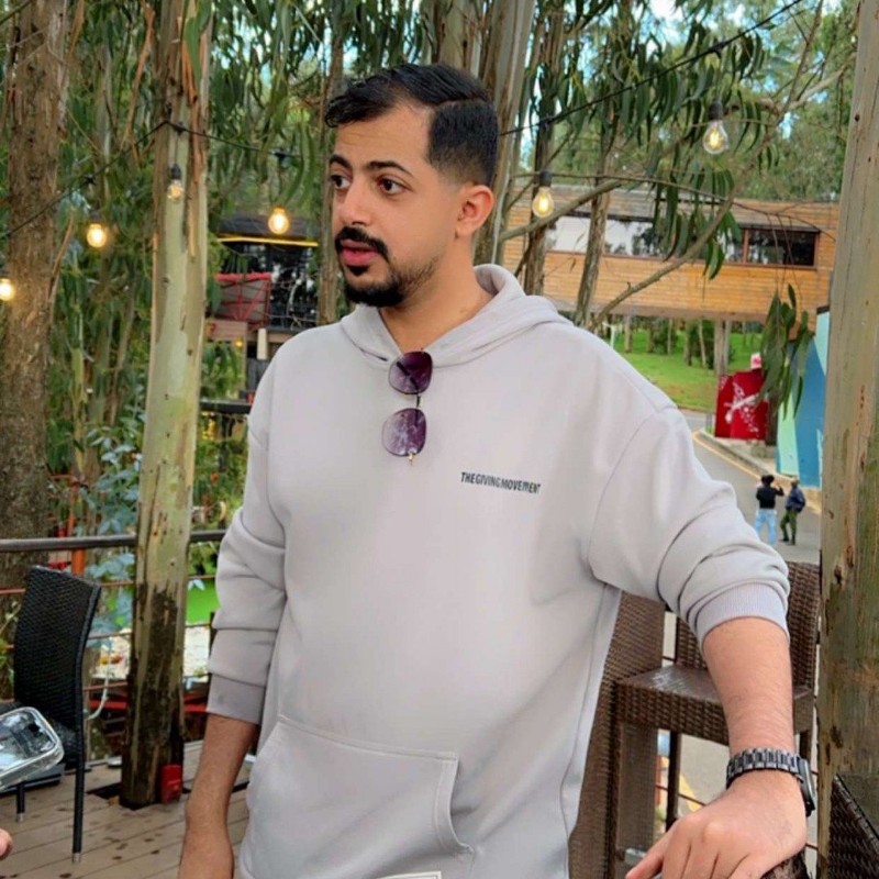 خالد🎻. (@i.lkha) | Snapchat Stories, Spotlight & Lenses