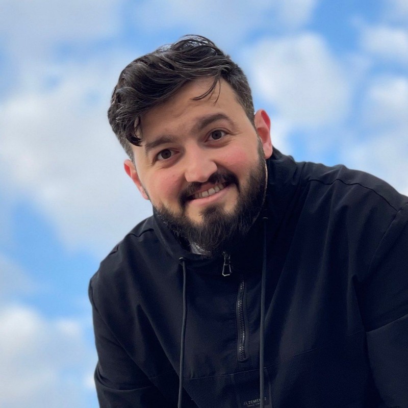 Hamza 🤍 (@i_hamzawy) | Snapchat Stories, Spotlight & Lenses