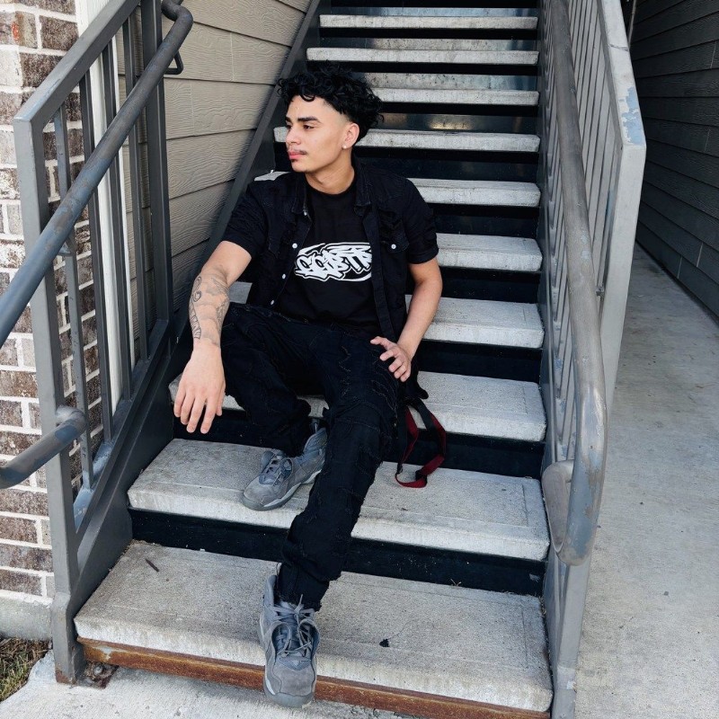 8Ball 🎱 (@iam8ball_01) | Snapchat Stories, Spotlight & Lenses