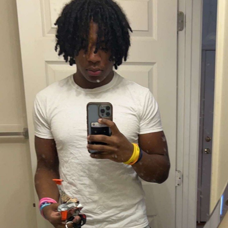 drew (@iamdrew3x) | Snapchat Stories, Spotlight & Lenses