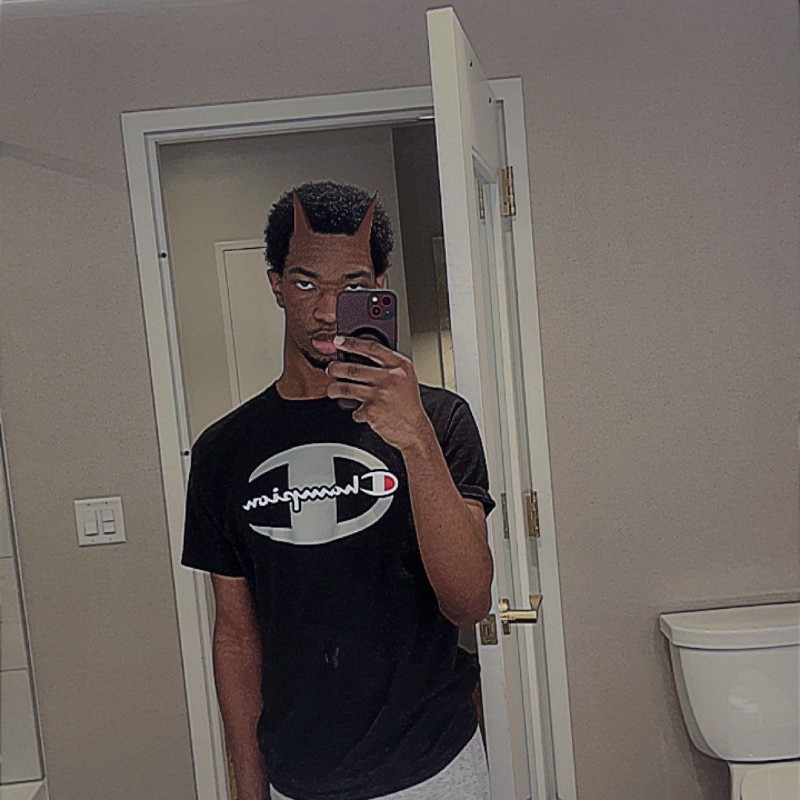 King Ky 👑 (@iamkylerrr) | Snapchat Stories, Spotlight & Lenses