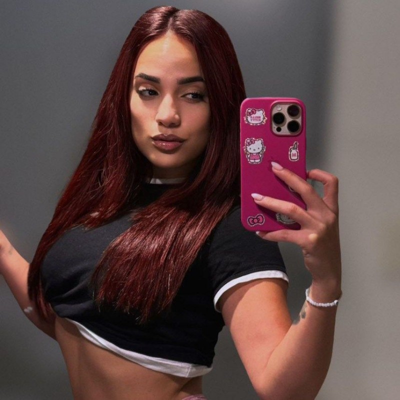Micaela (@iammicaela) | Snapchat Stories, Spotlight & Lenses