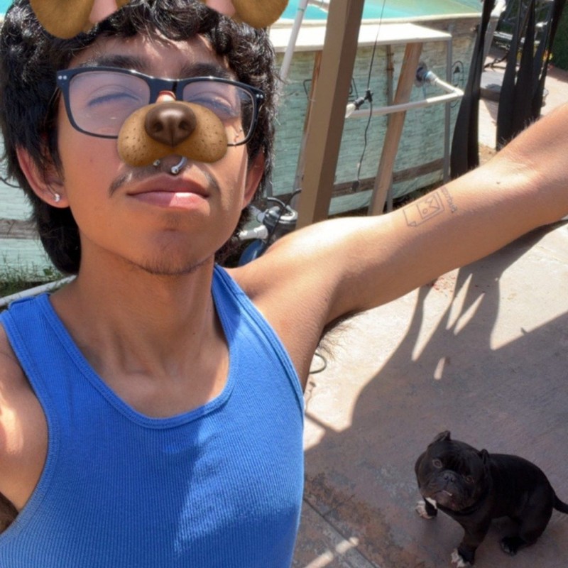 Ian Romo (@iandaagoat) | Snapchat Stories, Spotlight & Lenses