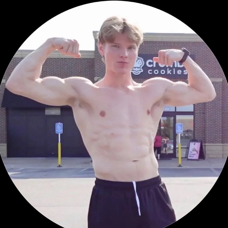 Ian Jack (@ianjackedeats) | Snapchat Stories, Spotlight & Lenses