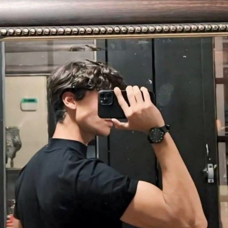 Aboud 💎 (@ic7zvi) | Snapchat-Stories, Spotlight och linser