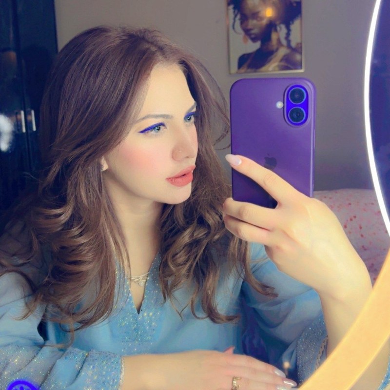 Ifrah Khan (@ifrah_khan4189) | Snapchat Stories, Spotlight & Lenses