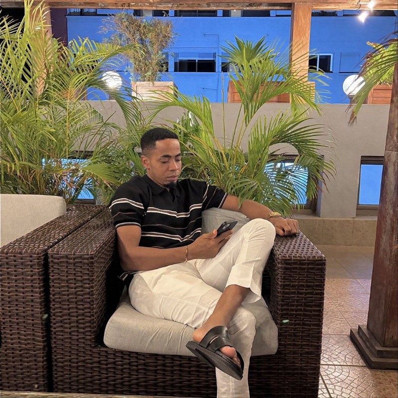 𝐀𝐥𝐢𝐡 𝐋𝐤𝐬 (@igor_lks) | Snapchat Stories, Spotlight & Lenses