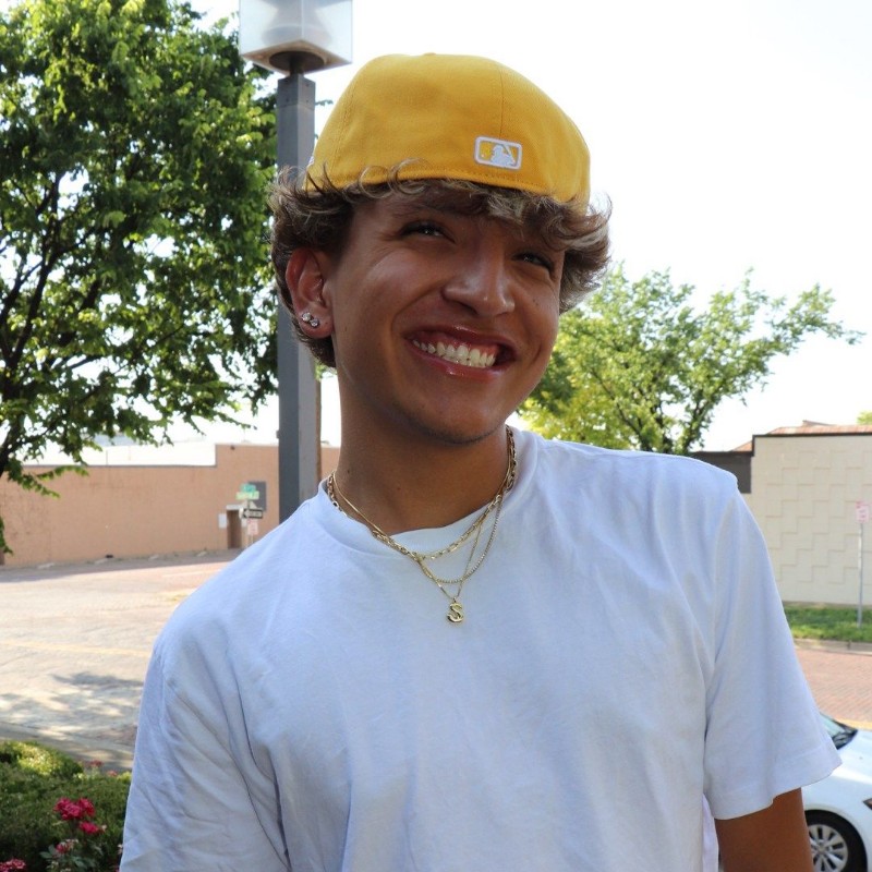 isaiah sandoval (@iisaiahsandoval) | Snapchat Stories, Spotlight & Lenses