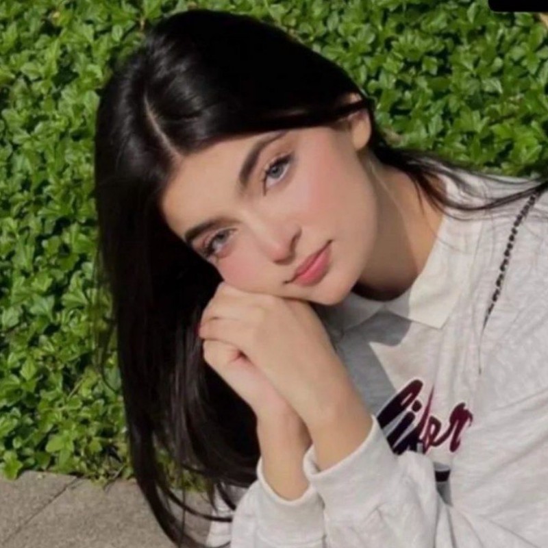 Ilisha Singh Kaurav (@ilishask) | Snapchat Stories, Spotlight & Lenses