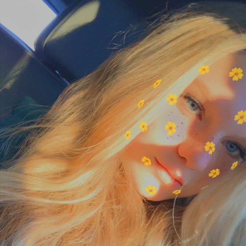 Amelia Clement (@ilovemycows12) | Snapchat Stories, Spotlight & Lenses