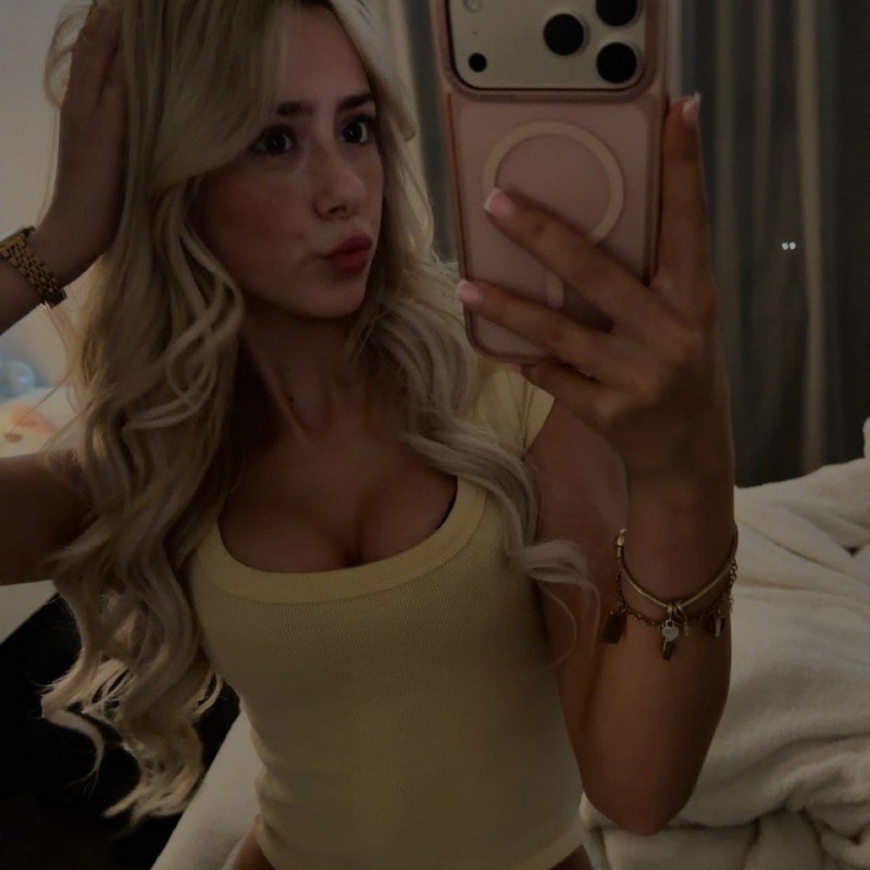 imarni (@imarni-flan) | Snapchat Stories, Spotlight & Lenses