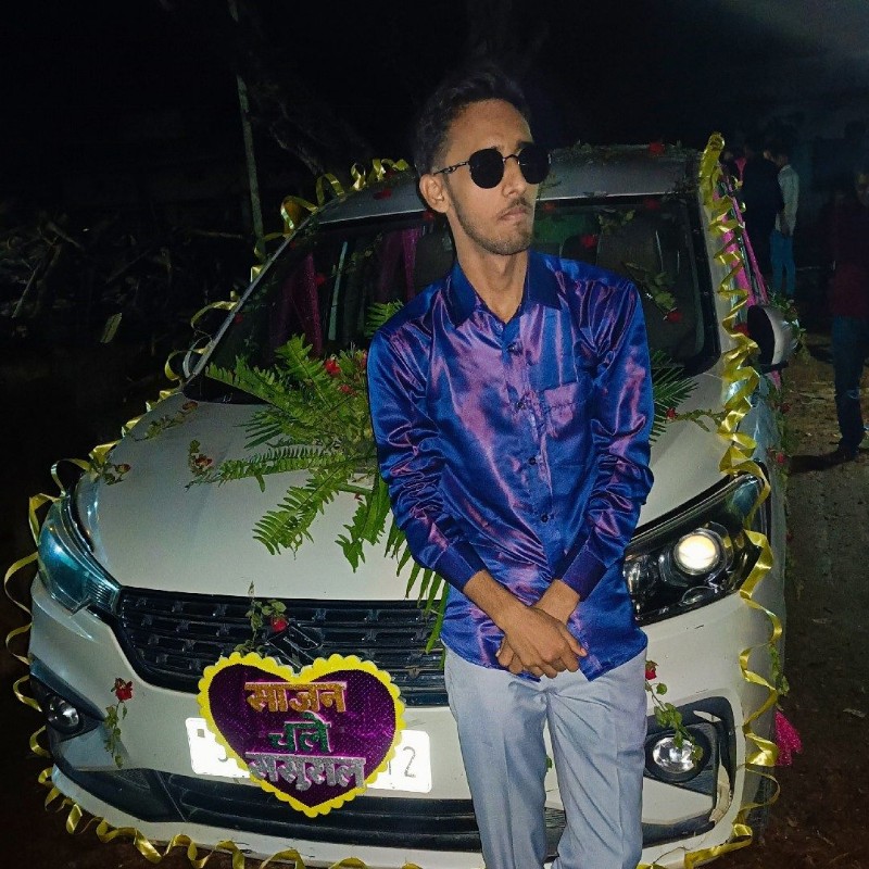 Yusuf Ansari (@ind_iconic) | Snapchat Stories, Spotlight & Lenses