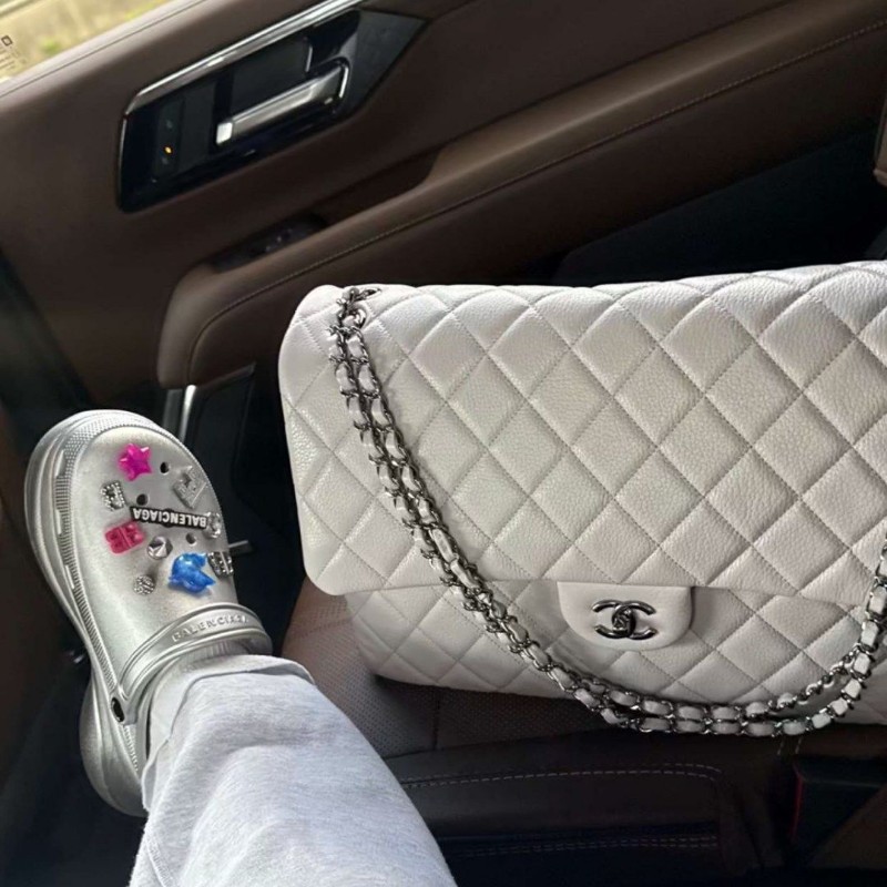 Influencer Corner (@influencerslife) | Snapchat Stories, Spotlight & Lenses